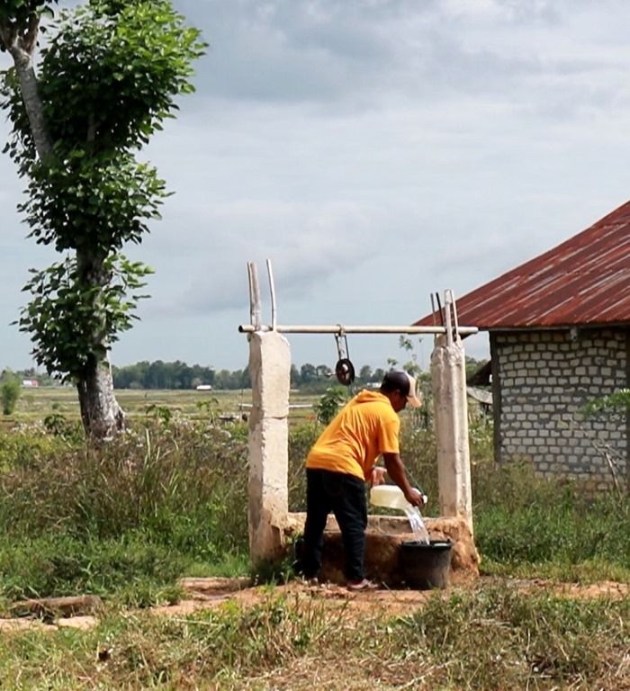 Sedekah Bangun Sumur dan MCK di Kampung Pedalaman